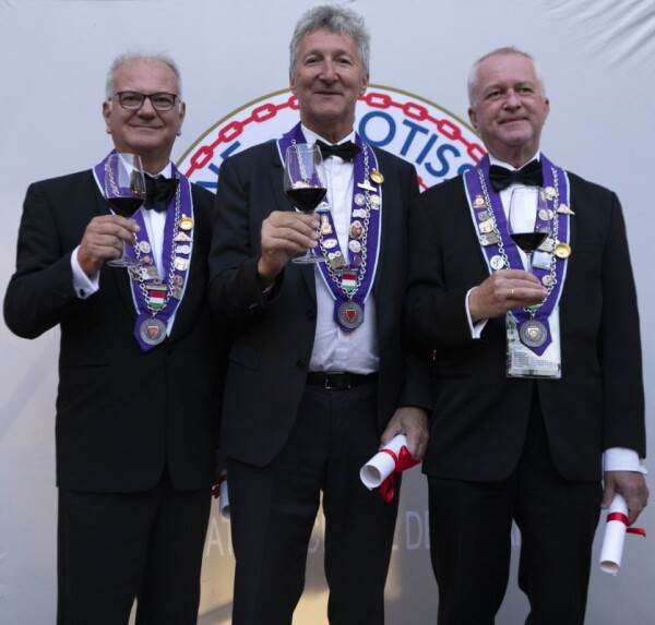 OMGD 2024 day 4 - Induction Ceremony - Chaine des Rotisseurs